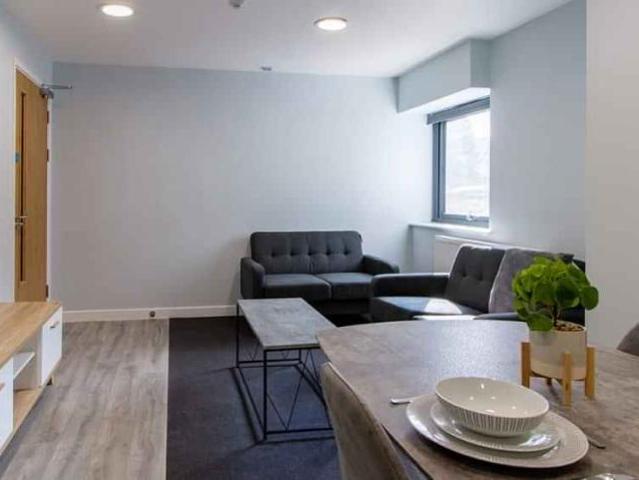 Shared Living/roommate 1 Bedroom For Rent Coventry Coventry 600 ELS97663103