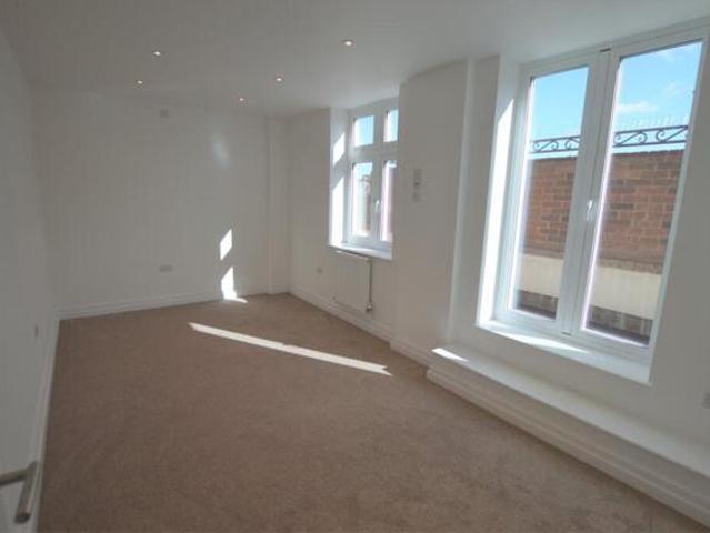Shared Living/roommate 1 Bedroom For Rent Dartford Kent 1300 ES100457801