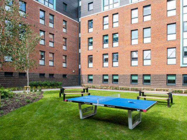 Shared Living/roommate 1 Bedroom For Rent Exeter Exeter 836 ELS97672817