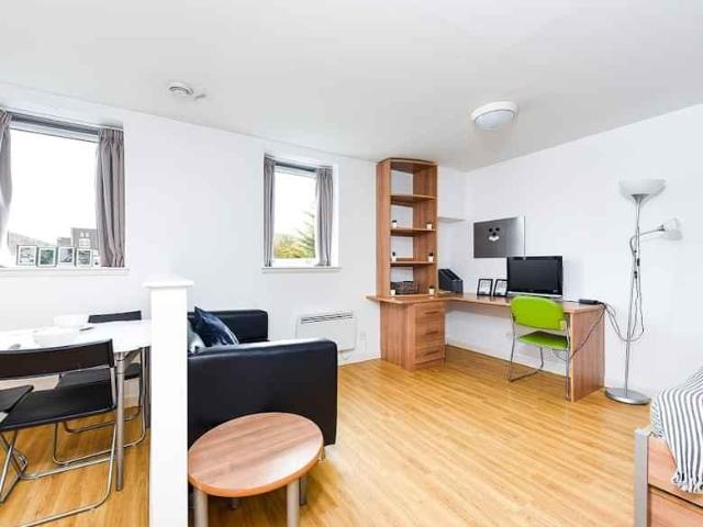 Shared Living/roommate 1 Bedroom For Rent Edinburgh Edinburgh 1764 ELS97673123