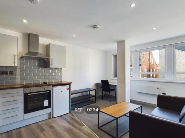 Shared Living/roommate 1 Bedroom For Rent Hull East Yorkshire 650 ELS100149023