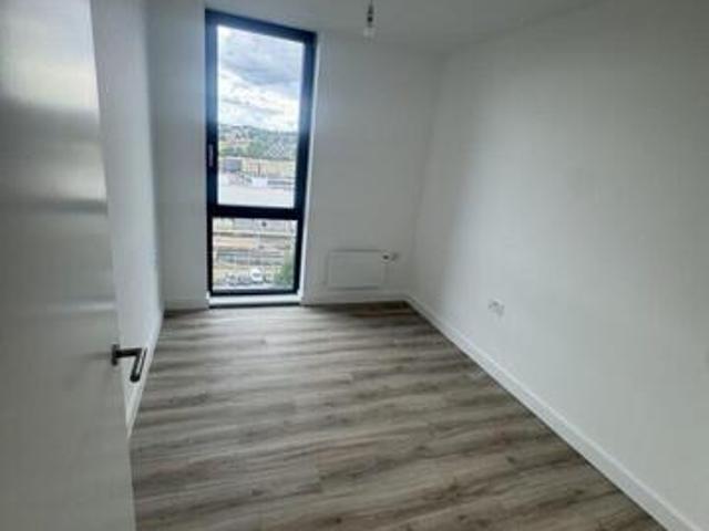 Shared Living/roommate 1 Bedroom For Rent Luton Bedfordshire 1300 ELS101072870