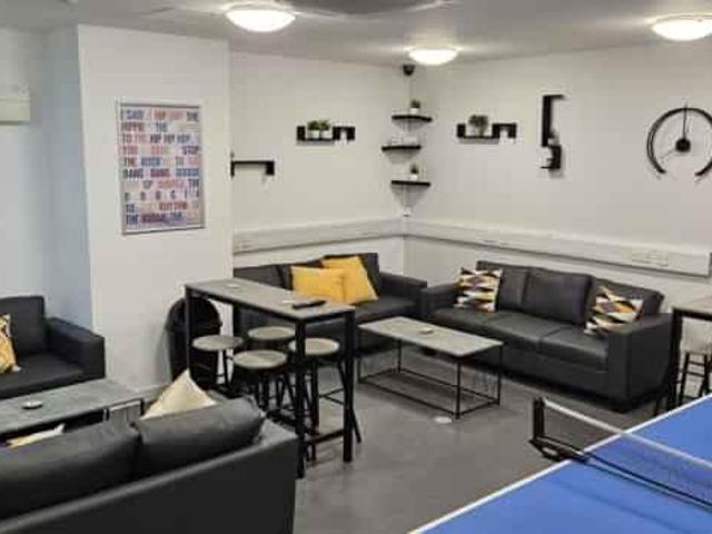 Shared Living/roommate 1 Bedroom For Rent Leeds Leeds 916 ELS99498984