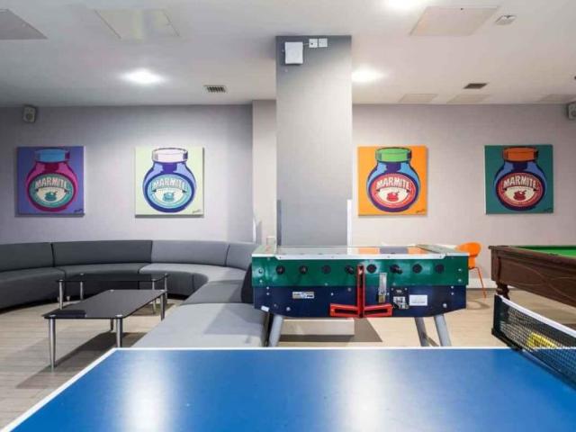 Shared Living/roommate 1 Bedroom For Rent London London 1260 ELS97663972