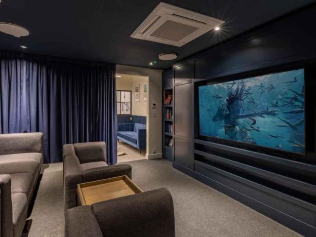 Shared Living/roommate 1 Bedroom For Rent London London 1276 ELS99495767