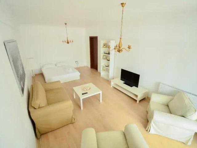 Shared Living/roommate 1 Bedroom For Rent London London 1599 ELS90560941