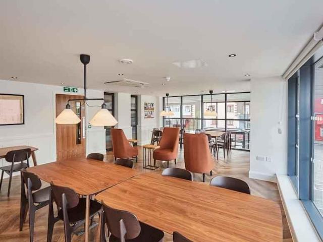 Shared Living/roommate 1 Bedroom For Rent London London 1668 ES97830480