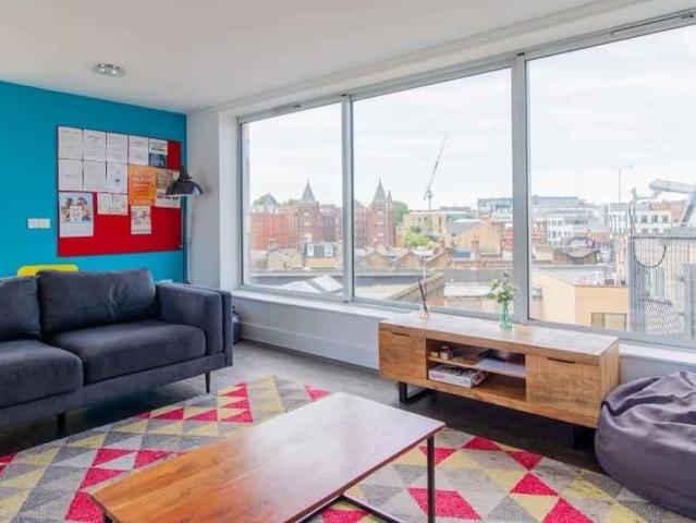 Shared Living/roommate 1 Bedroom For Rent London London 1676 ELS97672515
