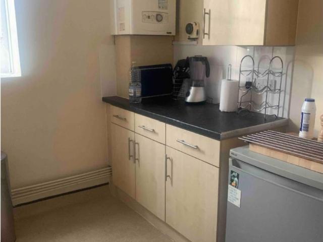 Shared Living/roommate 1 Bedroom For Rent London London 1680 ELS90560402
