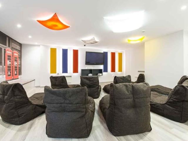 Shared Living/roommate 1 Bedroom For Rent London London 1700 ELS97666080