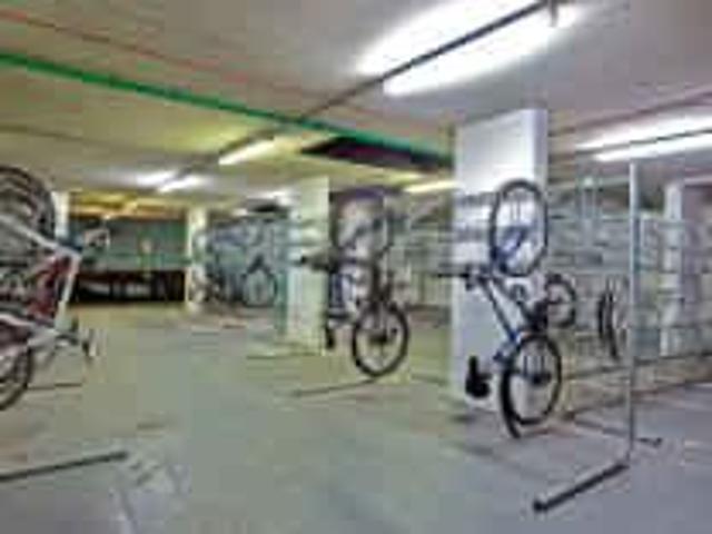 Shared Living/roommate 1 Bedroom For Rent London London 1712 ELS97768376
