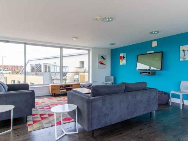 Shared Living/roommate 1 Bedroom For Rent London London 1800 ELS97665131
