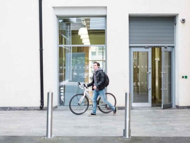 Shared Living/roommate 1 Bedroom For Rent London London 2120 ELS97664749