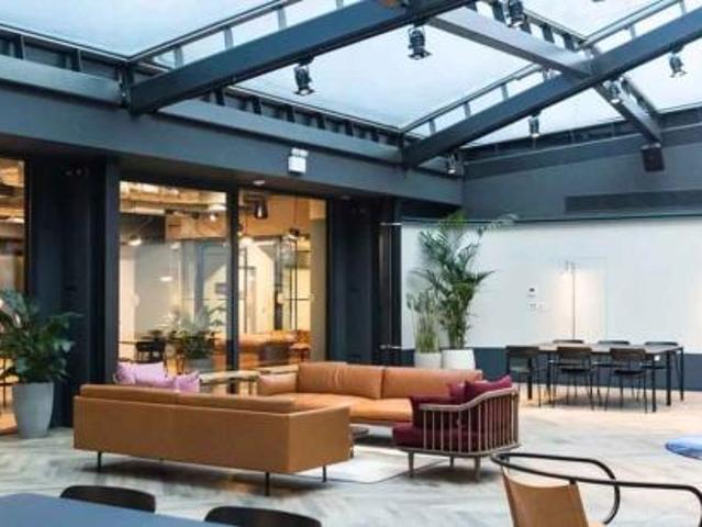 Shared Living/roommate 1 Bedroom For Rent London London 2536 ELS97769895
