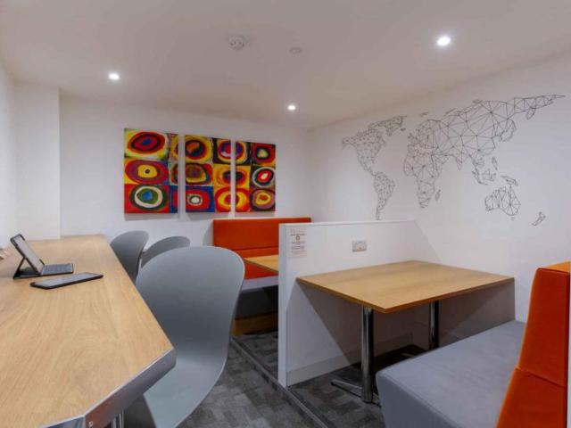 Shared Living/roommate 1 Bedroom For Rent London London 2796 ELS97673638
