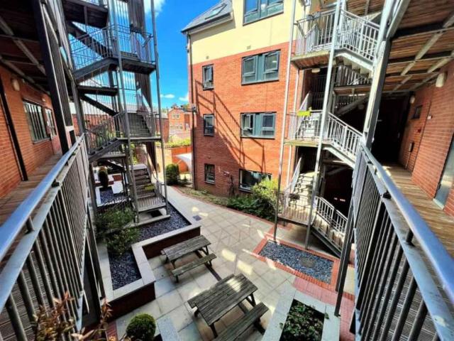 Shared Living/roommate 1 Bedroom For Rent Loughborough Loughborough 580 ES90551620