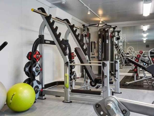 Shared Living/roommate 1 Bedroom For Rent Preston Preston 420 ES97672477