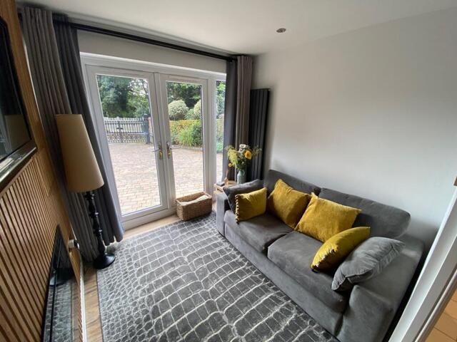 Shared Living/roommate 1 Bedroom For Rent Rugeley Staffordshire 975 ES100458927
