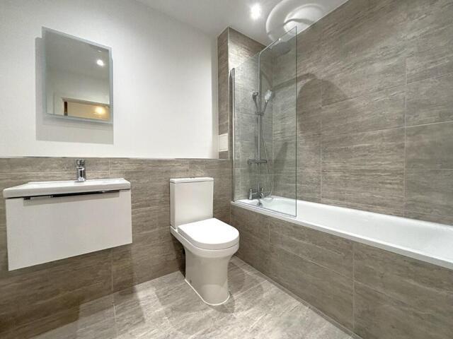 Shared Living/roommate 1 Bedroom For Rent Surrey Surrey 1550 ES101120096