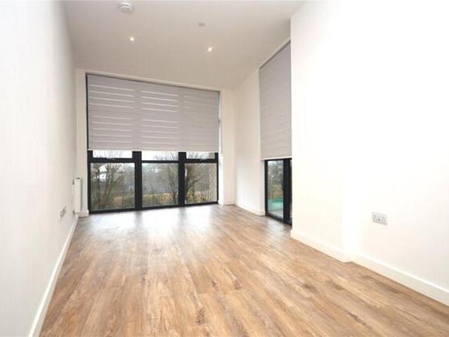 Shared Living/roommate 1 Bedroom For Rent Swindon Wiltshire 950 ELS102002259