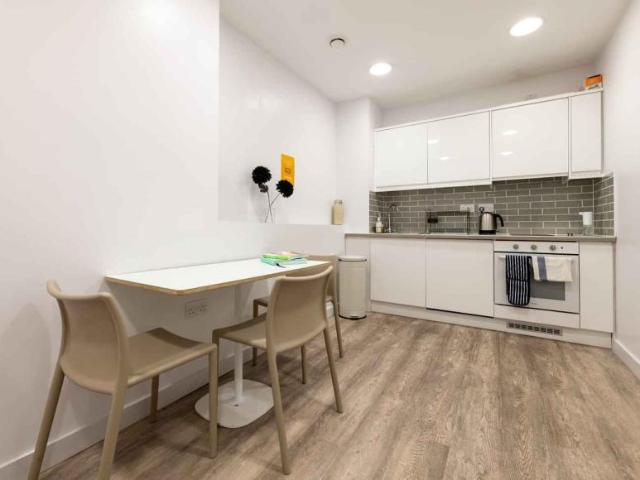 Shared Living/roommate 1 Bedroom For Rent Southampton Southampton 1116 ES99538419
