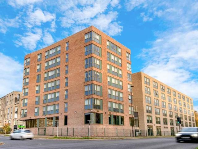 Shared Living/roommate 1 Bedroom For Rent Southampton Southampton 1320 ES99499667