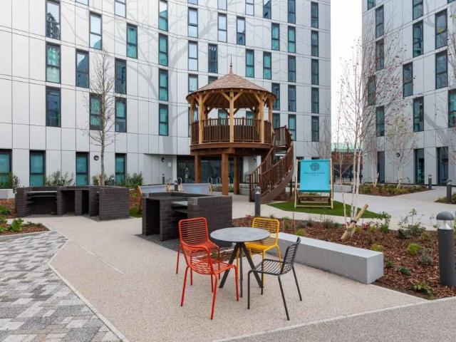 Shared Living/roommate 1 Bedroom For Rent Wembley Wembley 1196 ELS97663940