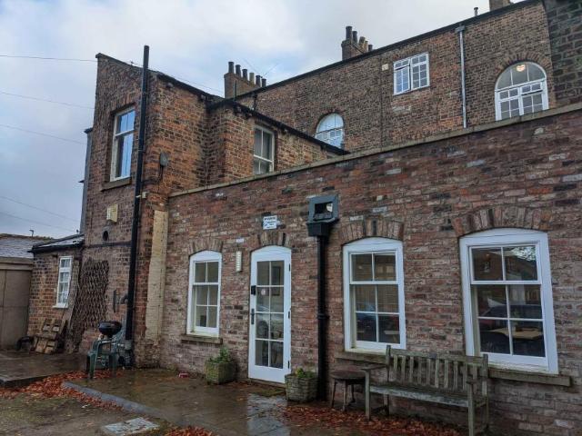 Shared Living/roommate 1 Bedroom For Rent York York 600 ELS99492144