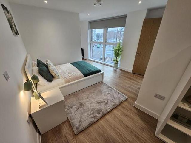 Shared Living/roommate 1 Bedroom For Sale Manchester Salford 130000 ES100953482