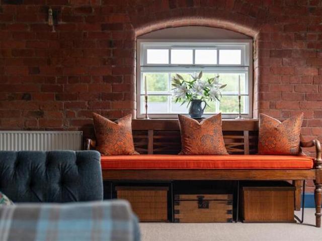 Shared Living/roommate 1 Bedroom For Sale Matlock Derbyshire 160000 ES98386637