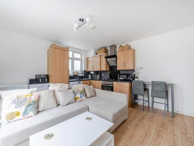 Shared Living/roommate 1 Bedroom For Sale Mitcham Greater London 280000 ES98612484