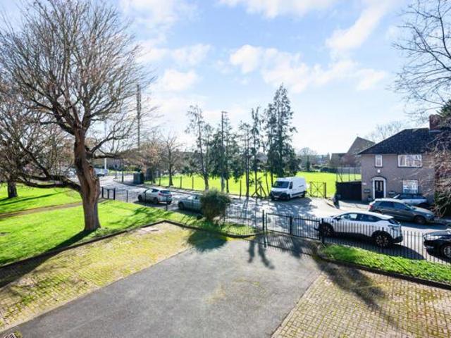 Shared Living/roommate 1 Bedroom For Sale Morden Greater London 230000 ES99895299