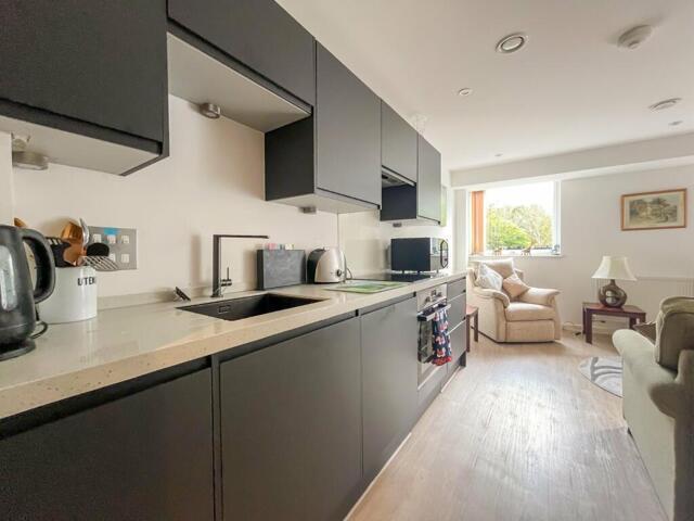 Shared Living/roommate 1 Bedroom For Sale Nailsea North Somerset 165000 ES98718443