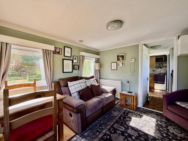 Shared Living/roommate 1 Bedroom For Sale Newton Abbot Devon 80000 ES100191808