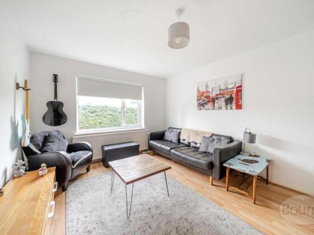 Shared Living/roommate 1 Bedroom For Sale Aldershot Surrey 160000 ES99054731