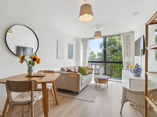 Shared Living/roommate 1 Bedroom For Sale Altrincham Trafford 238500 ES98687916
