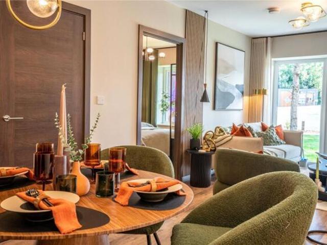 Shared Living/roommate 1 Bedroom For Sale Bury St. Edmunds Suffolk 236000 ELS99688324