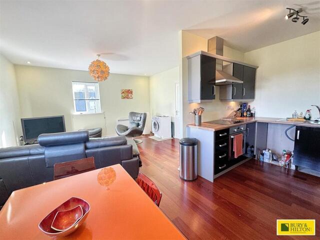 Shared Living/roommate 1 Bedroom For Sale Buxton Derbyshire 147000 ES101231912