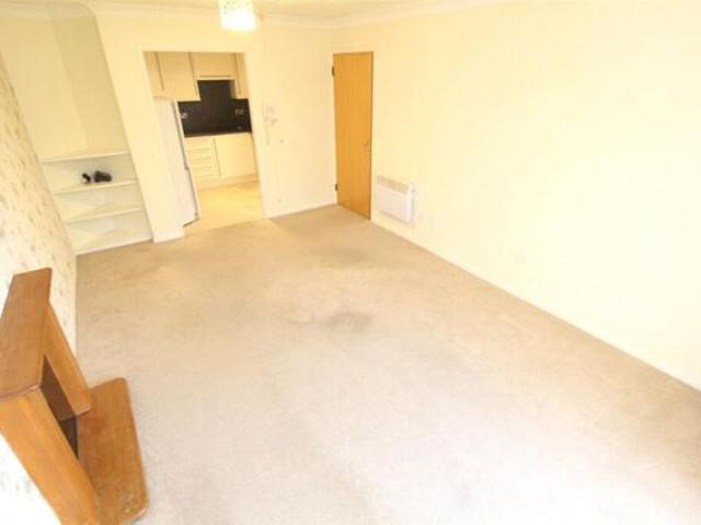 Shared Living/roommate 1 Bedroom For Sale Barnet Greater London 135000 ES101025274