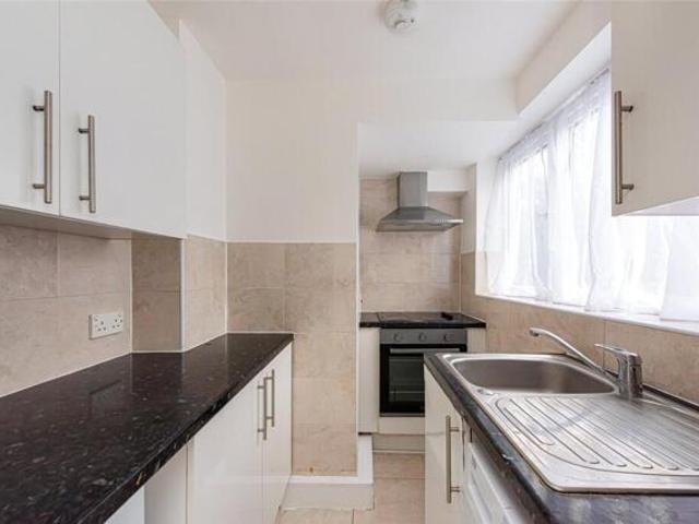 Shared Living/roommate 1 Bedroom For Sale Barnet Greater London 290000 ES100614974