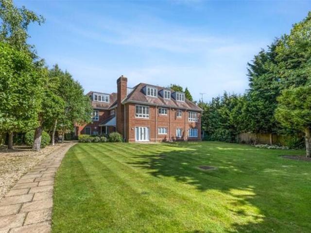 Shared Living/roommate 1 Bedroom For Sale Beaconsfield Buckinghamshire 400000 ELS100191920