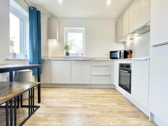 Shared Living/roommate 1 Bedroom For Sale Beaulieu Hampshire 240000 ES100786445