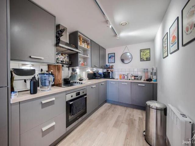 Shared Living/roommate 1 Bedroom For Sale Birmingham West Midlands 185000 ES100132275
