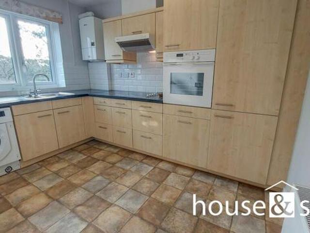 Shared Living/roommate 1 Bedroom For Sale Bournemouth Dorset 80000 ES100855087