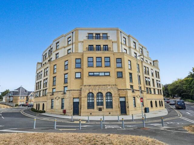 Shared Living/roommate 1 Bedroom For Sale Bournemouth Poole 182500 ES100426557
