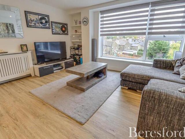 Shared Living/roommate 1 Bedroom For Sale Brentwood Essex 270000 ES99290603