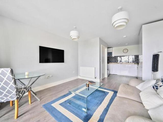 Shared Living/roommate 1 Bedroom For Sale Bromley Greater London 300000 ELS101675608