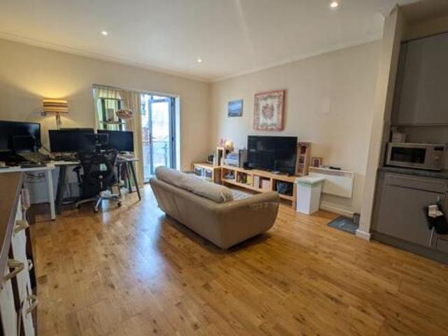 Shared Living/roommate 1 Bedroom For Sale Cardiff Cardiff 109000 ES99688547