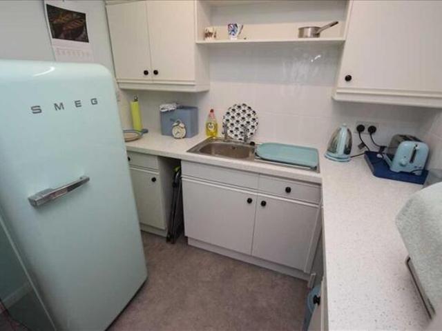 Shared Living/roommate 1 Bedroom For Sale Chelmsford Essex 95000 ES101743200