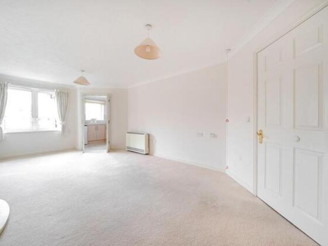 Shared Living/roommate 1 Bedroom For Sale Chichester West Sussex 120000 ES98649147